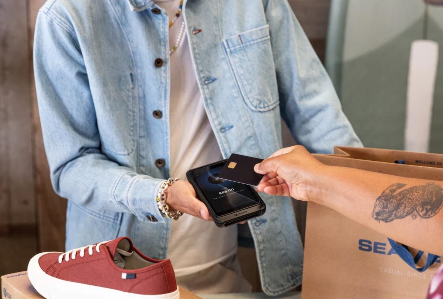 Shopify Card Readers: Options to Pick and How to Get One - Ecommerce ...